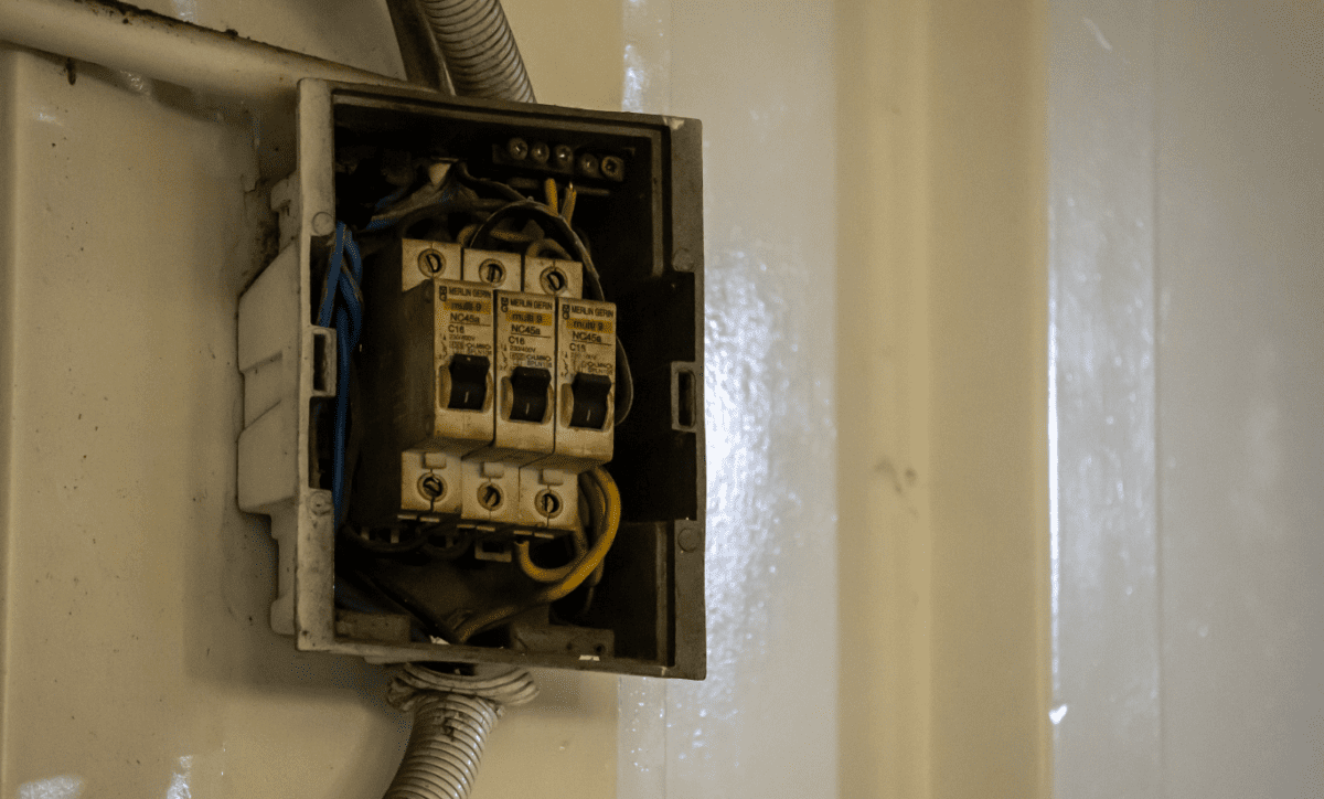 Obsolete Breakers & Finding Replacements - ElectriConnection